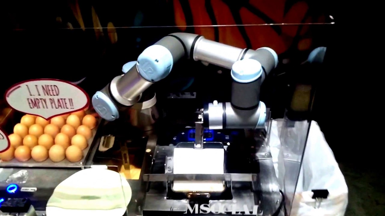Breakfast robot - YouTube