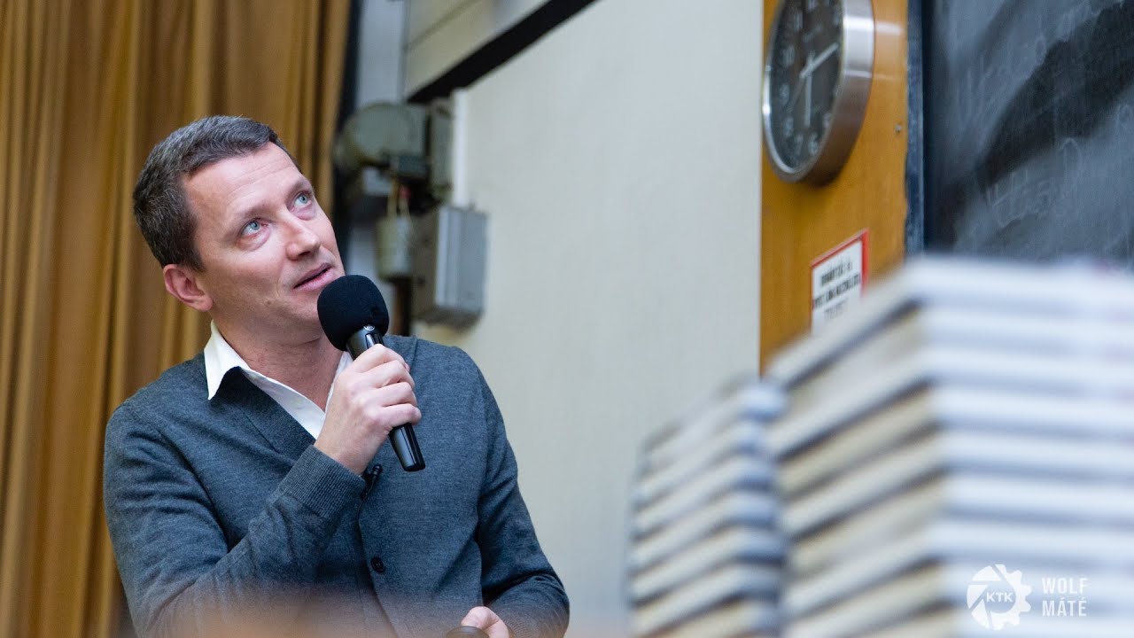 Wéber Gábor: A Forma 1-es versenyautók aerodinamikájáról (2019 december ...