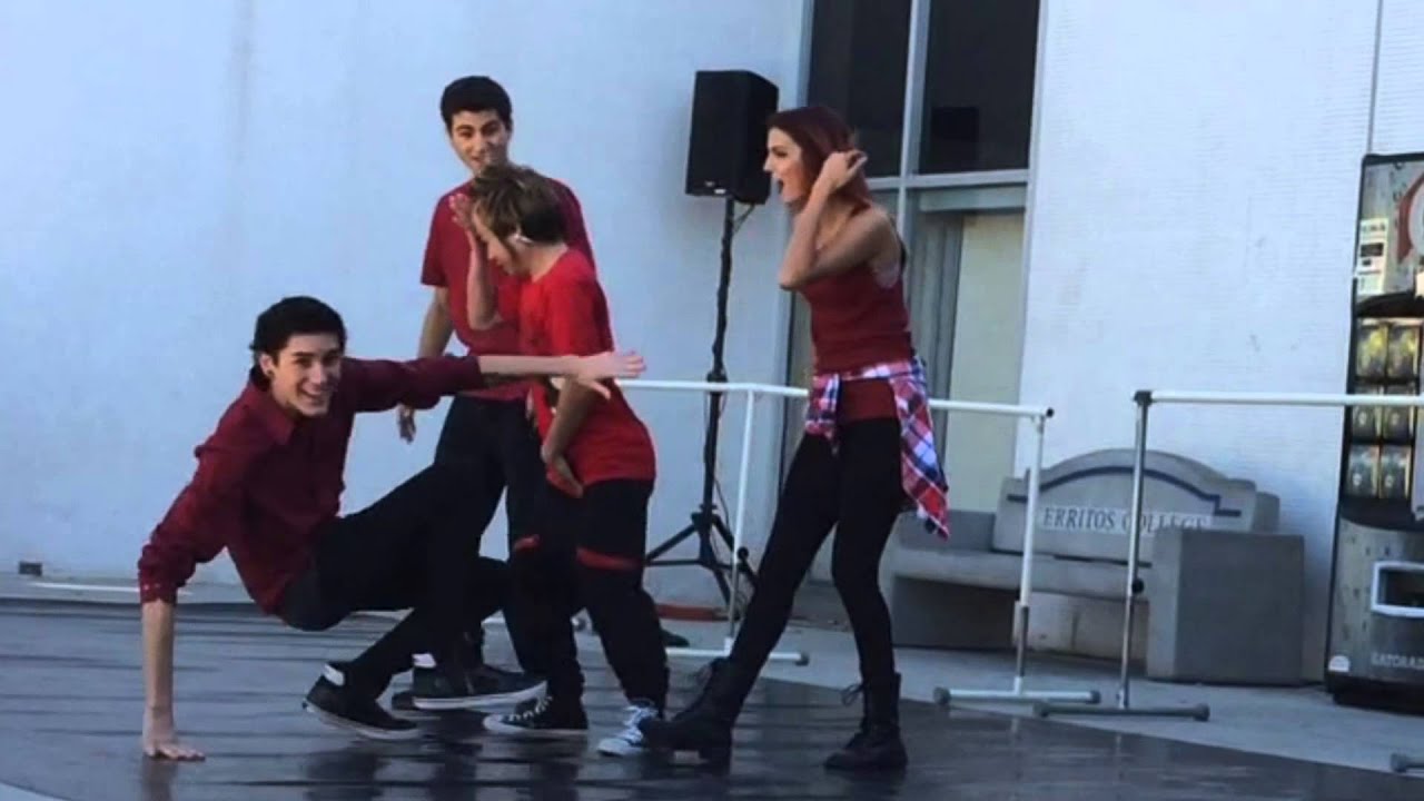 Popy & Friends at Cerritos College Informal Dance Concert - YouTube