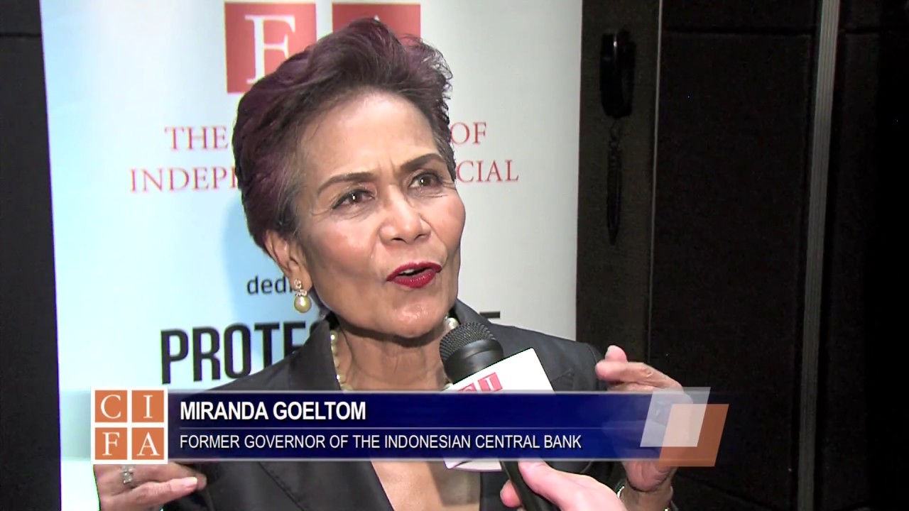 Miranda Goeltom, Former Governor of the Indonesian Central Bank - YouTube
