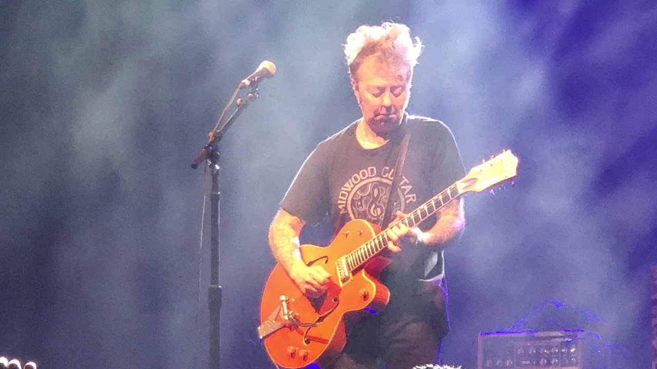 Brian Setzer's Rockabilly Riot - Sleepwalk - YouTube