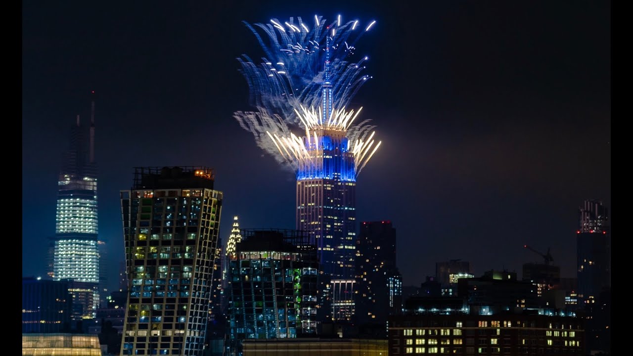 Empire State Building NYC Fireworks Timelapse 2020 4K - YouTube