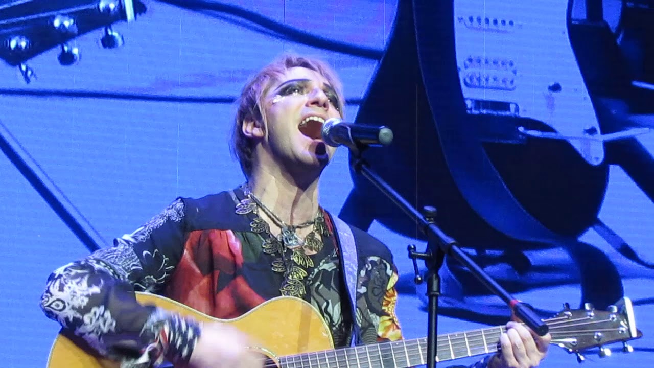 In Time Mikelangelo Loconte "Purple rain" 11/03/18 Moscow - YouTube