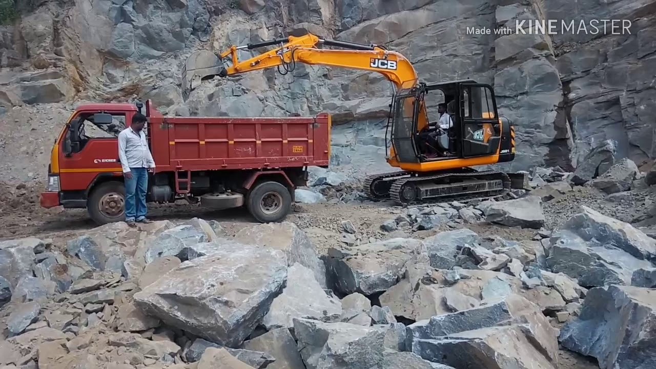 JCB JS 81 IN QURRY LOADING IN MANGLORE - YouTube