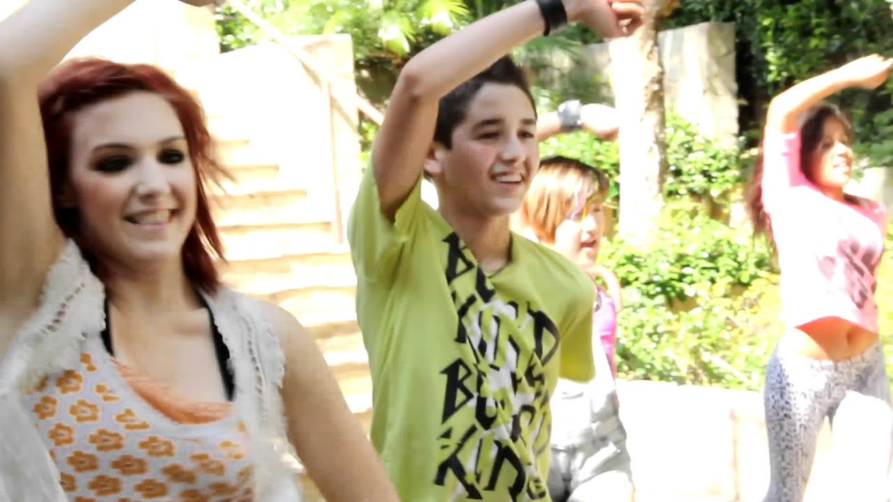 CollectiveUth - i2i (Official Music Video) - YouTube