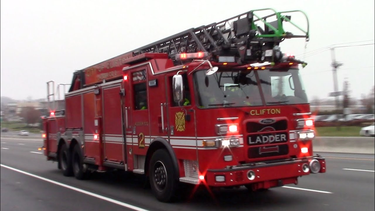 Clifton Fire Department Engine 5 And Ladder 2 Responding 12-2-23 - YouTube