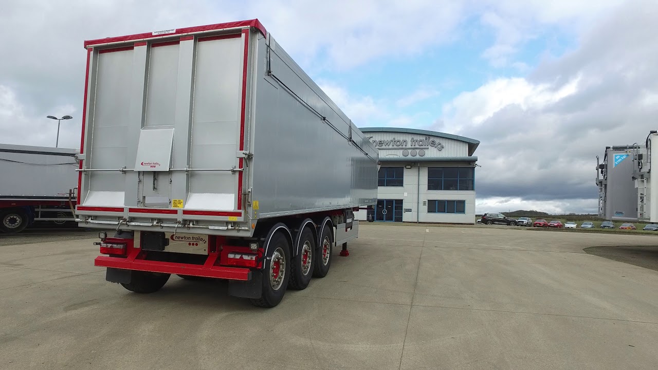 Fruehauf Bulker Tipping Trailer for Sale - YouTube