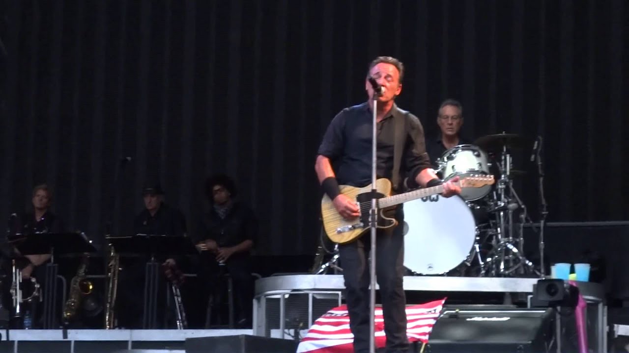 Lost In the Flood - Bruce Springsteen, Wembley Stadium, London, 15/06 ...