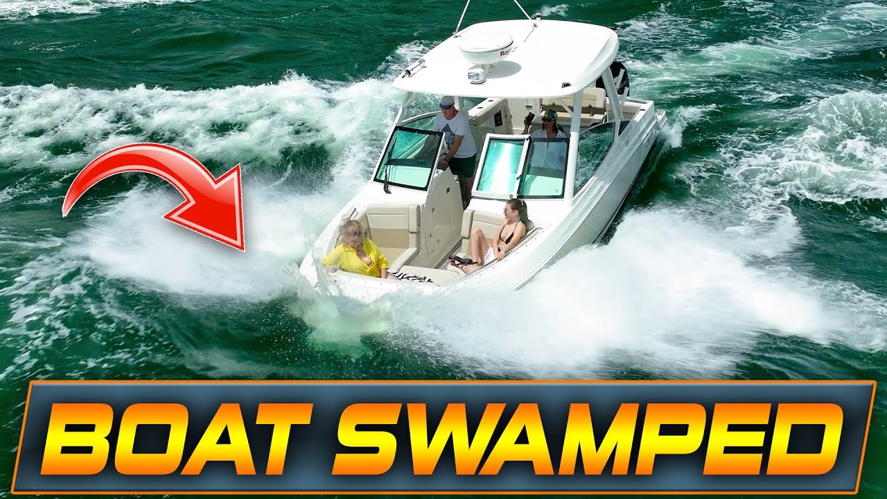 PASSENGERS SWAMPED BY RECKLESS CAPTAIN AT HAULOVER INLET! | WAVY BOATS ...