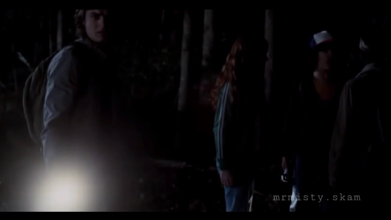 Stranger Things 2 - Vision - YouTube