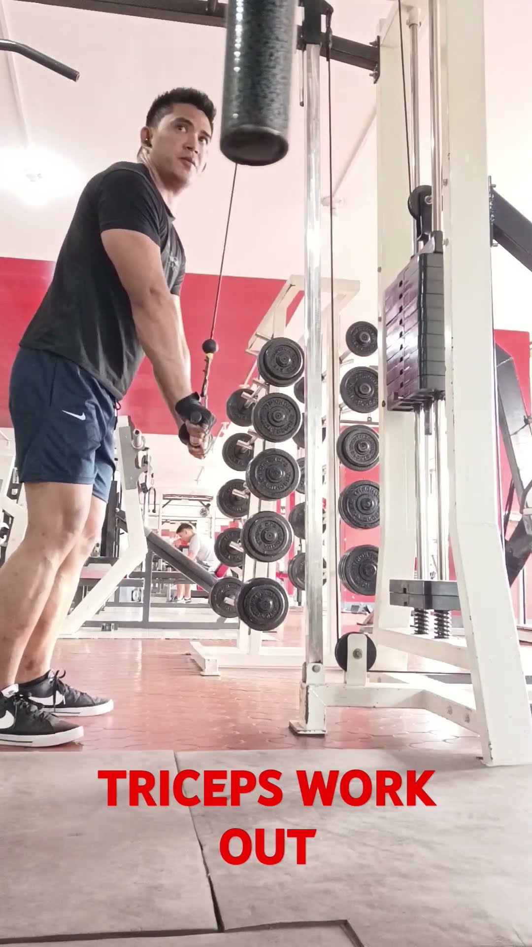 TRICEPS WORK OUT) BOSSAMO - YouTube