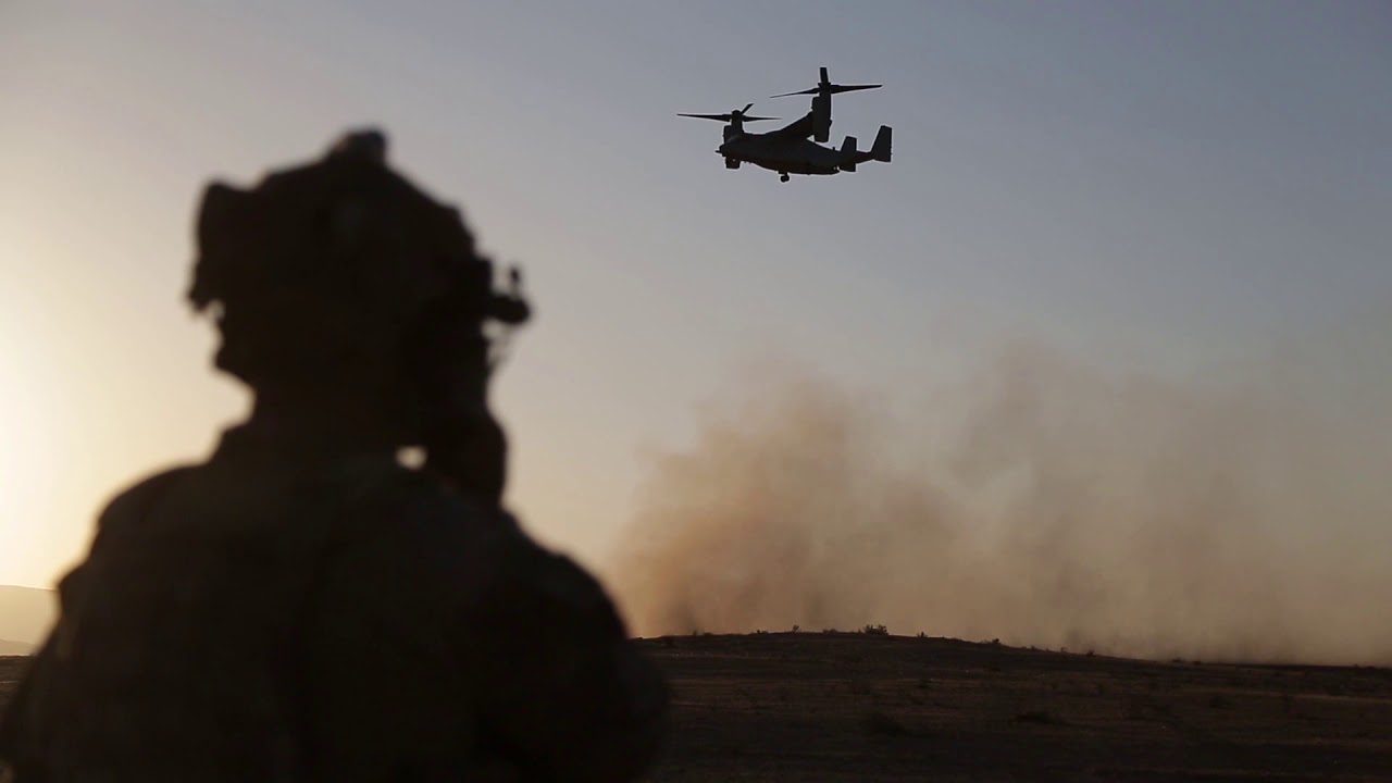 U.S. Soldiers Setup LZ for Marine MV-22 Osprey - YouTube