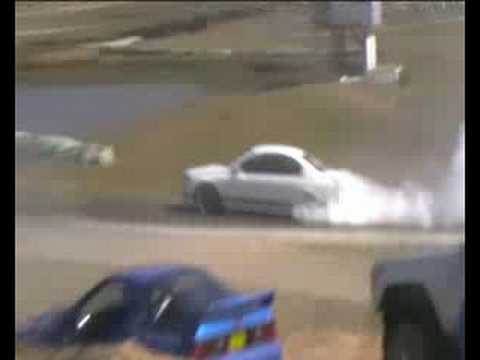 supercharged ford ba xr8 drifting at coffsharbour - YouTube