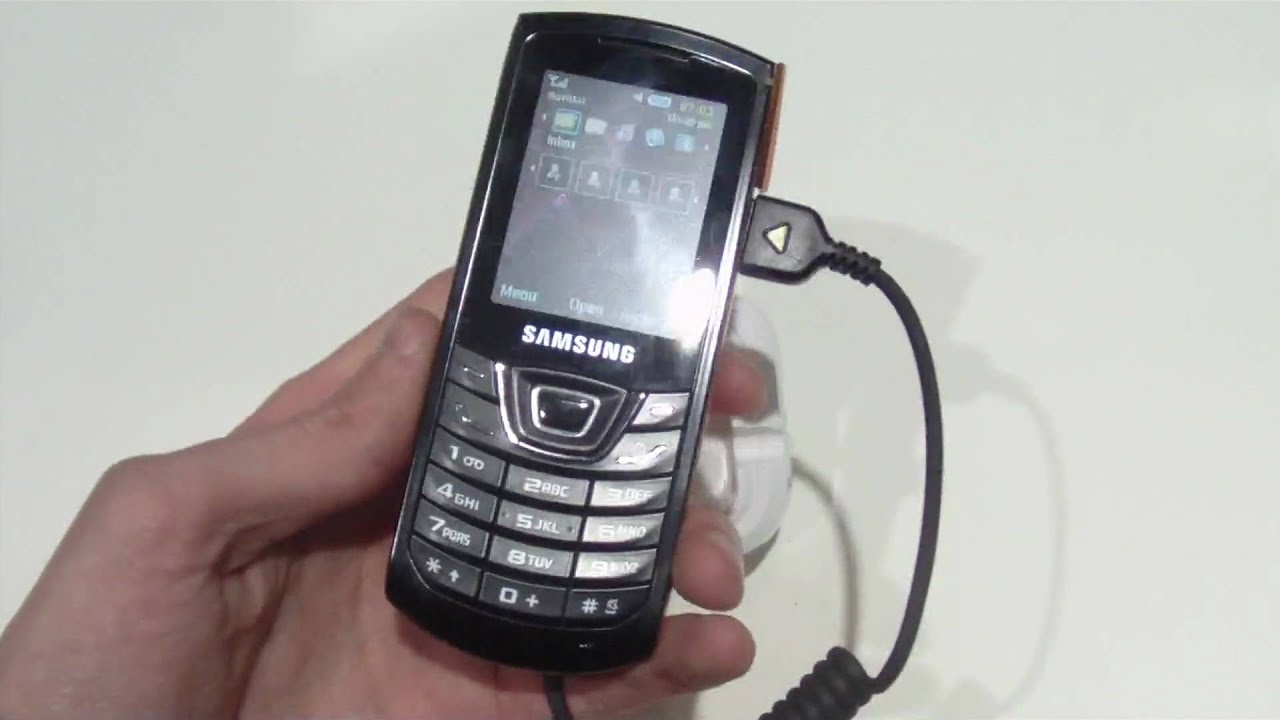 Hands-on with Samsung Monte Bar - YouTube