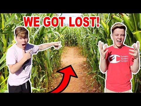 First To Finish CORN MAZE Wins $10,000! *GOT LOST*