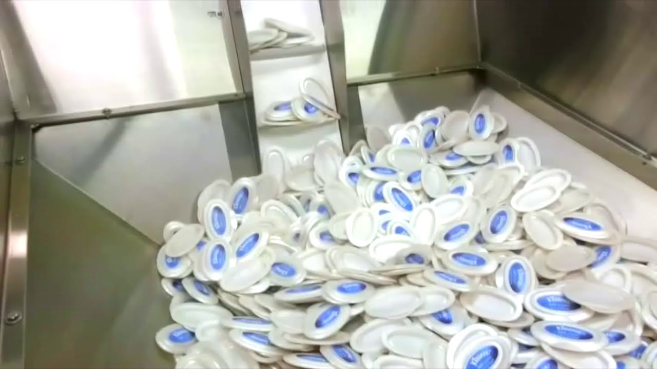 Wet Wipe Lid Feed System - YouTube