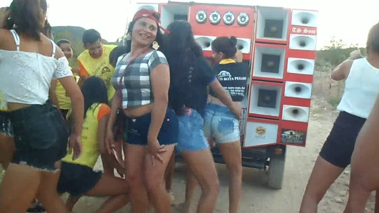Novinhas Rebolando Atraz Do Paredao Youtube