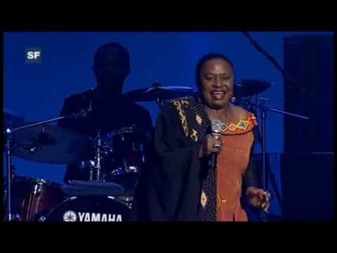 Bibliographie de Mariam makeba - YouTube