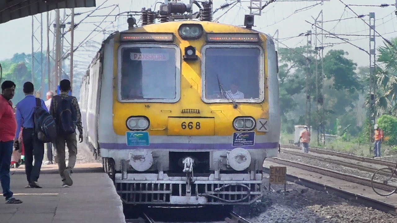 Howrah-Panskura Aerodynamic Face EMU Local Arrive & Depart Quickly ...