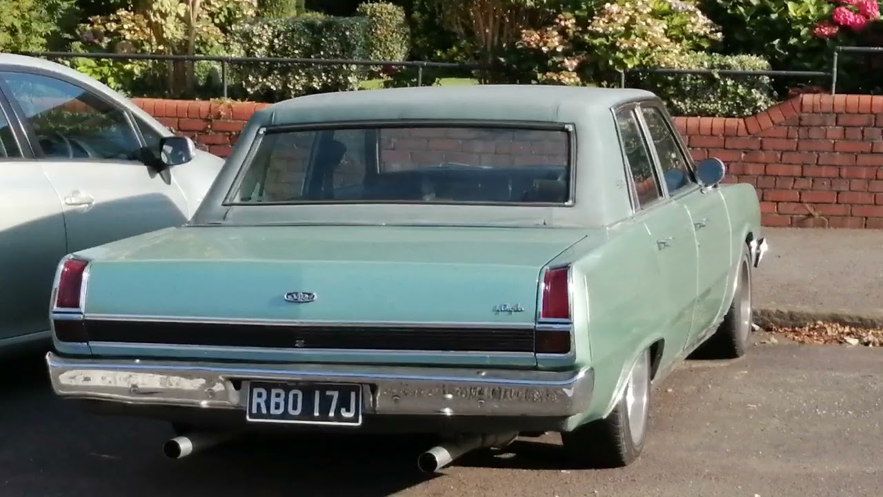 Australian 1971 Chrysler Valiant VIP. - YouTube