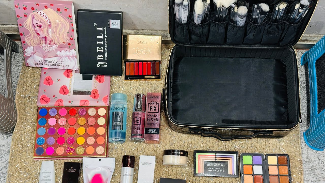Hd professional make up combo 7600 only gift 🎁 inside one eyeshadow📲 ...