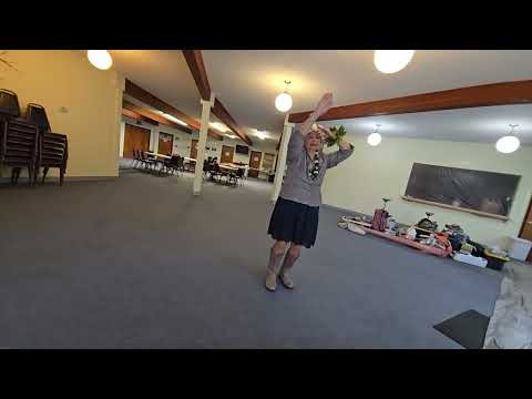Worship Hula Dance with Tante Joyce 