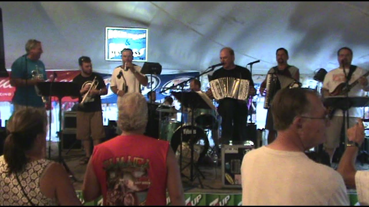 Roger Majeski & the Harmony Kings - 2013 Pulaski Polka Days - YouTube