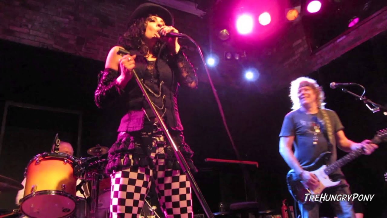 Patti Russo - River Deep - Mountain High - YouTube