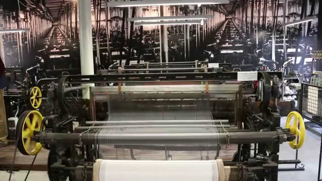 Narrow shuttle loom - YouTube