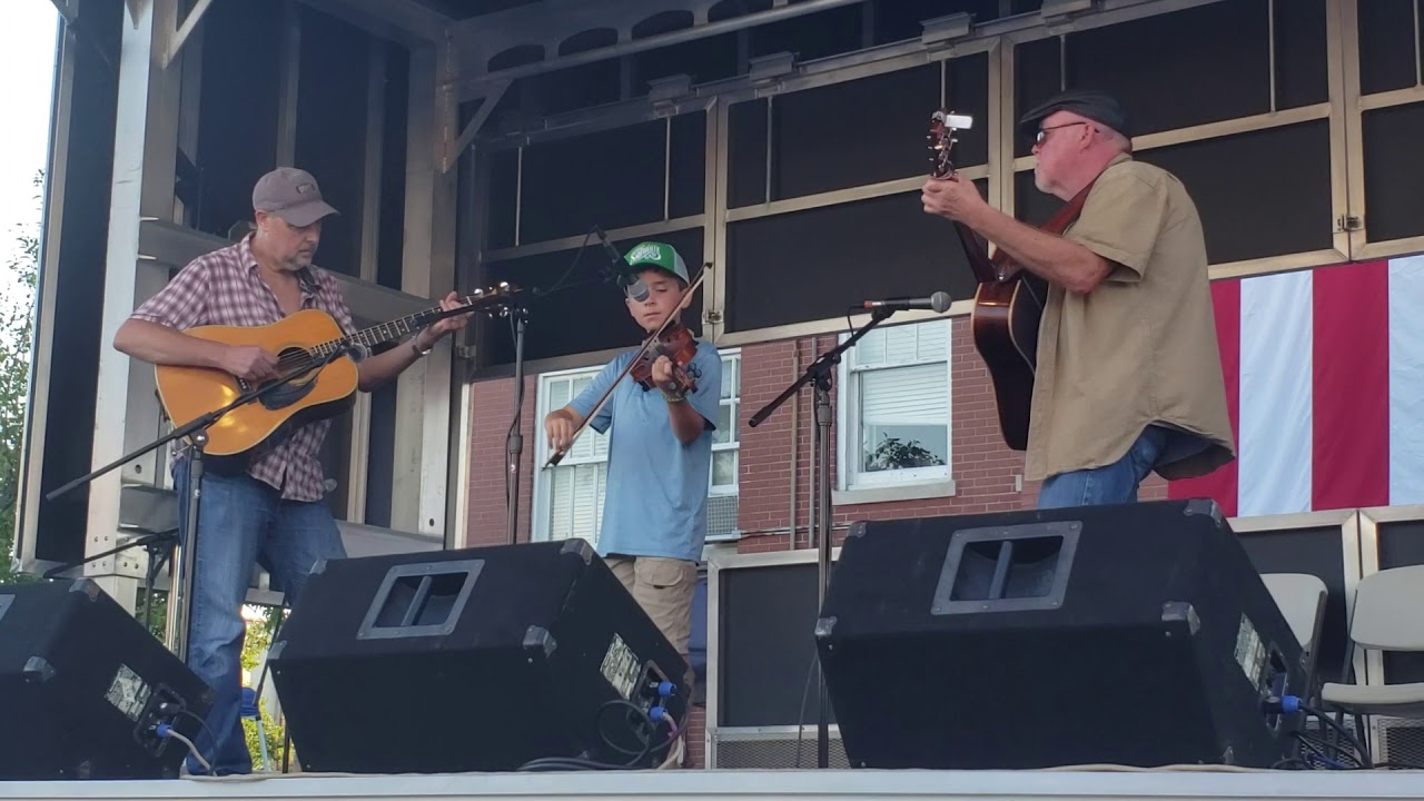 Noah Goebel Twinlakes National Fiddle Championship fiddle off - YouTube