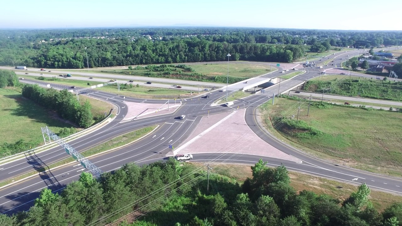 Diverging Diamond Interchange (DDI) In Action From The Sky - YouTube