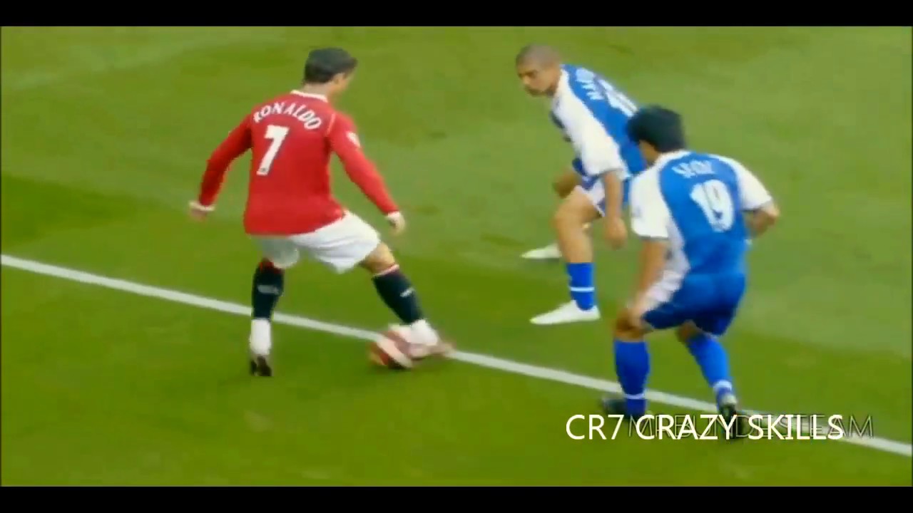 CR7 SKILLS MANCHESTER UNITED - YouTube