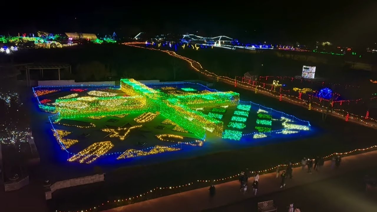 Powell Festival of Lights: A Spectacular Display of Holiday Cheer ...