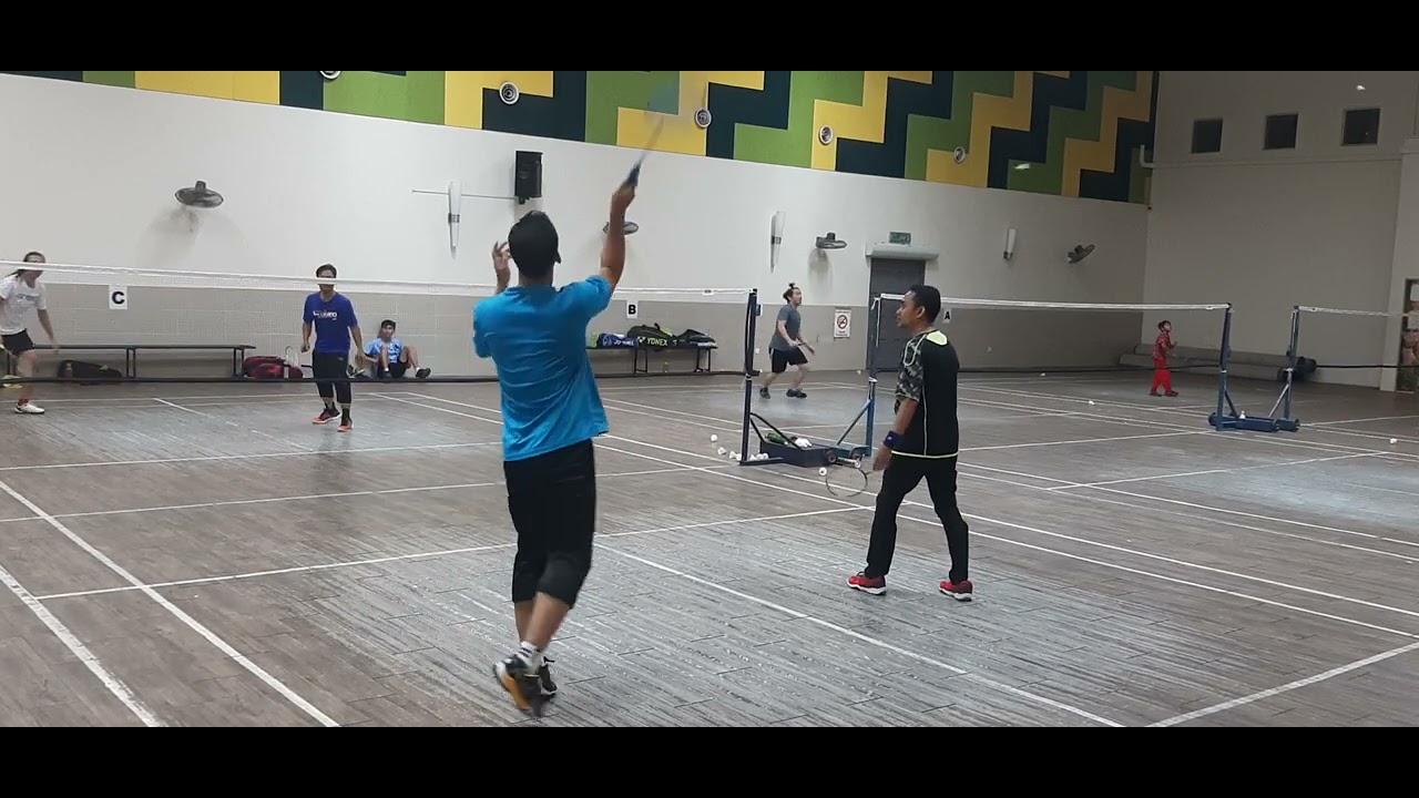 Zaim/Azmel vs Amir/Azfar - YouTube