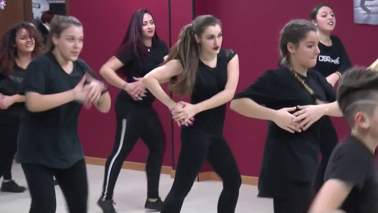Spot Dance To Win - YouTube