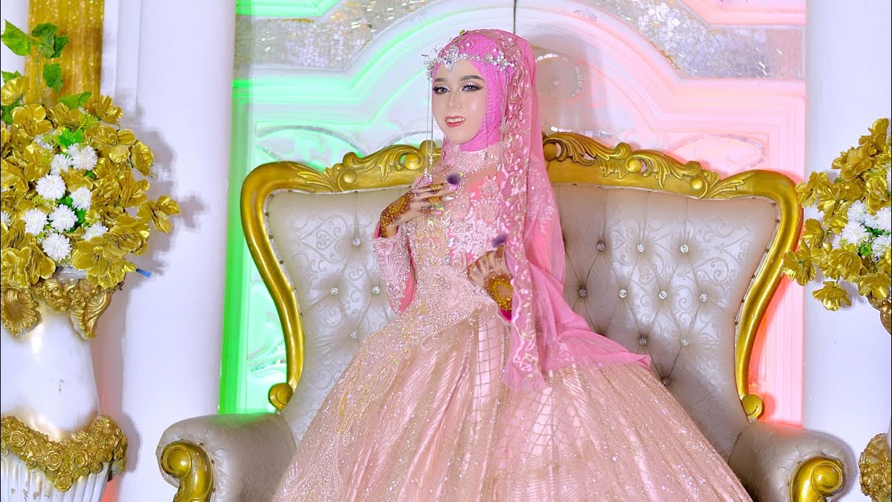 Happy wedding Safira & Saiful Rijal - YouTube