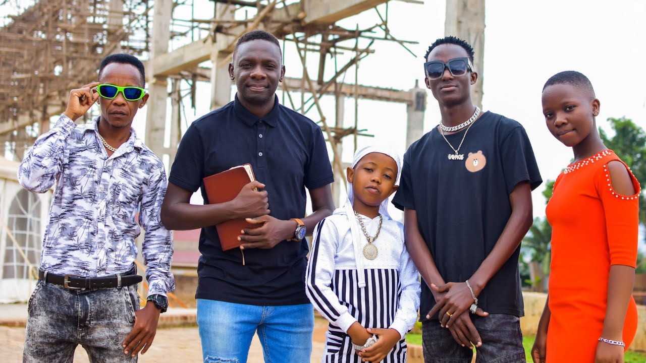 Fresh Kid attends Pr. Bugembe's Church with Fresh Daddy and Small Q ...