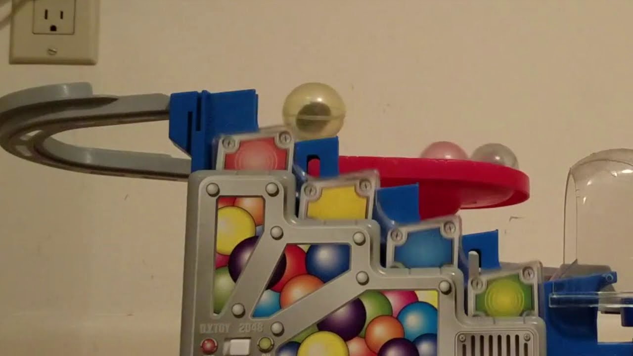 Machine Ball Factory Baby Einstein