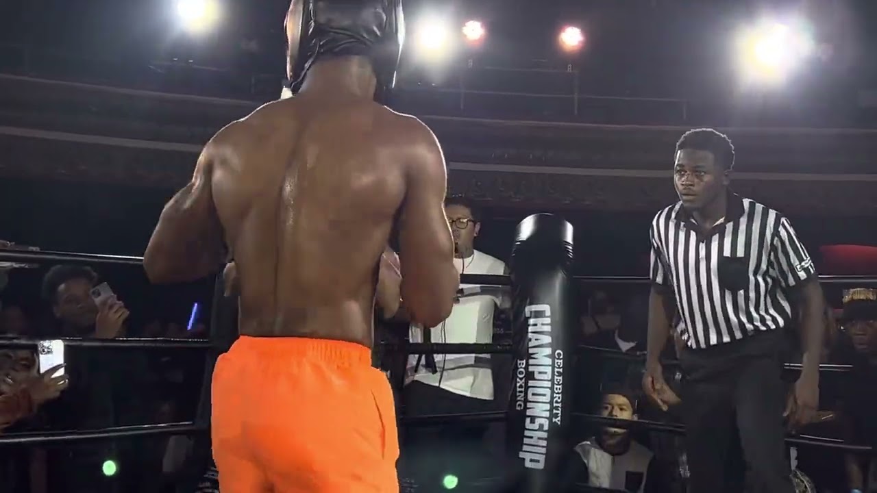 Celebrities don’t play in a boxing ring going all out | esnews - YouTube