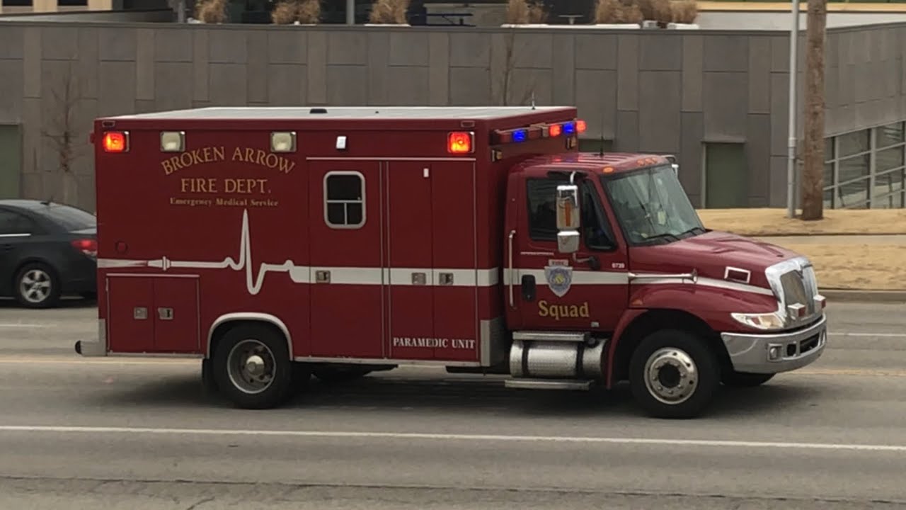 Broken Arrow Fire Department Squad 6 (Reserve) Responding - YouTube