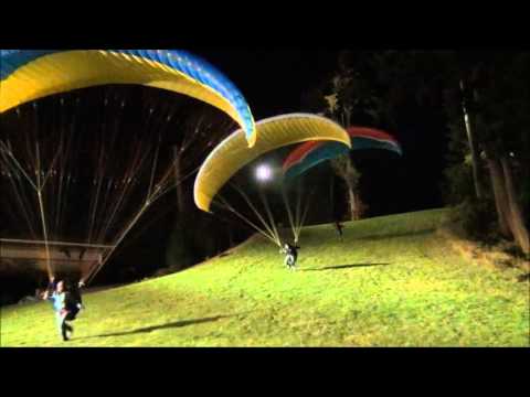 Seattle Paragliding: After Dark Training Hill under Stadium Lights.wmv ...