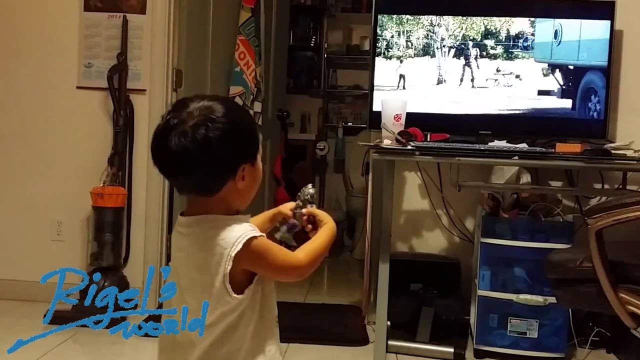 Real Steel Rigel Copying Robots Moves - YouTube