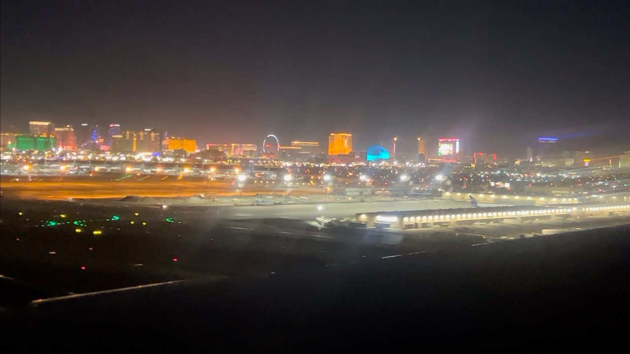 Frontier Airlines Airbus A320 Landing in Las Vegas at Night - YouTube