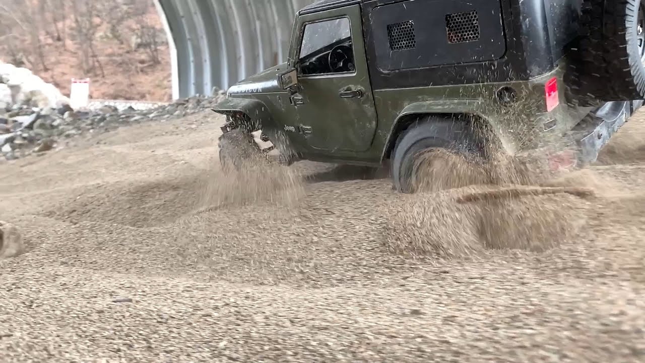 RC car : Jeep Wrangler Rubicon JK Rock climbing #10. - YouTube