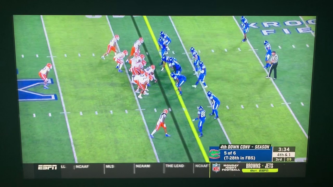 Gators Football Felipe Franks Injury - YouTube