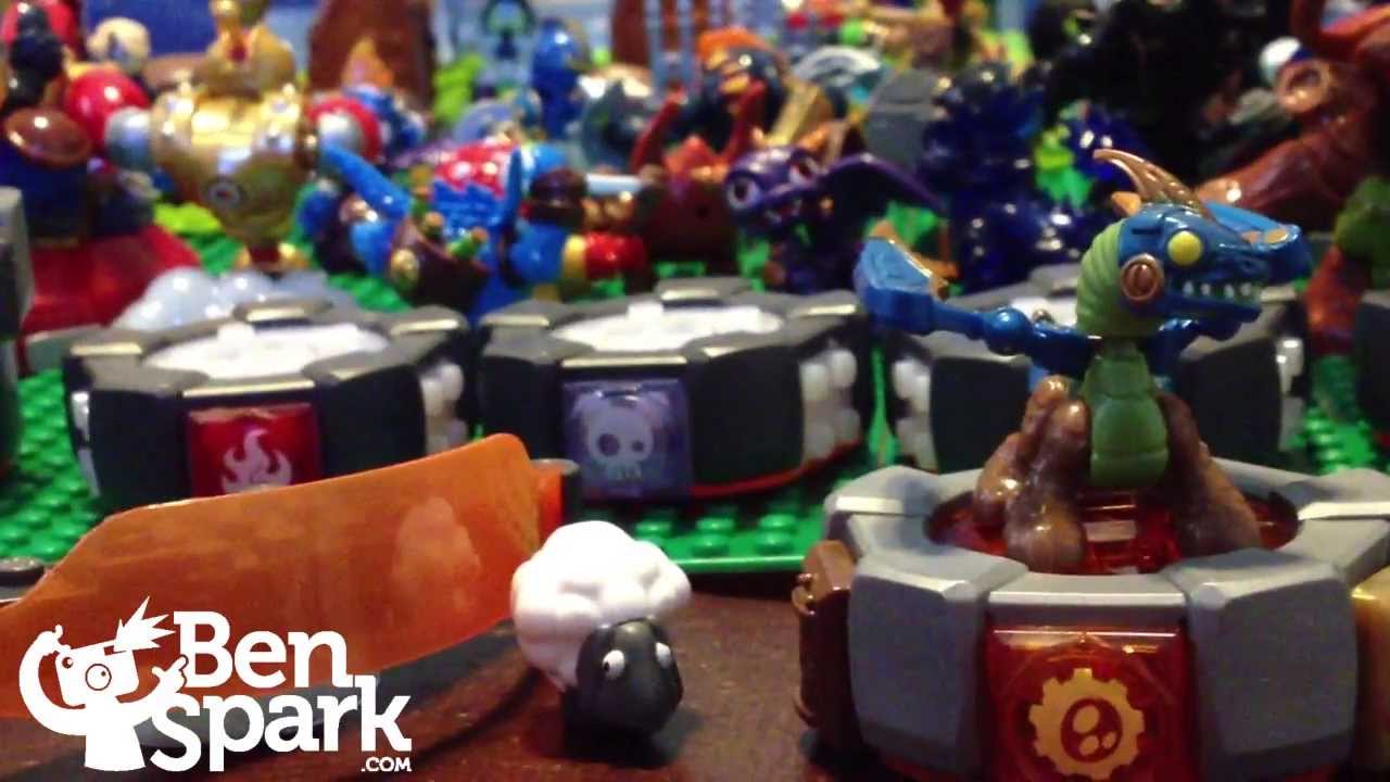 MEGA Bloks Skylanders Giants Drobot Battle Portal - YouTube