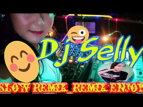 Dj Selly_Performance Live Diskotic. - YouTube