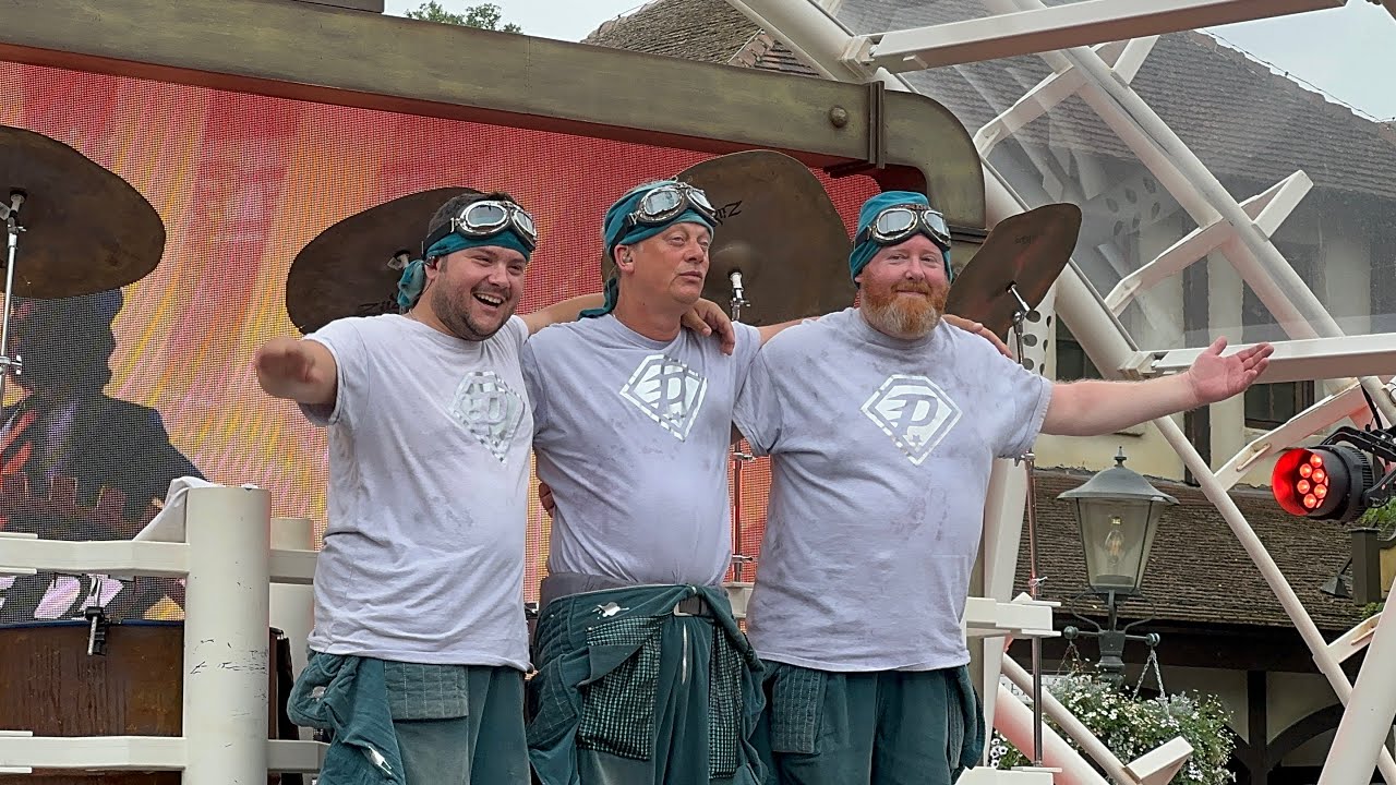 [#Efteling] Python Pietje presenteert: The Steelcrew Full Show ☀️ - YouTube