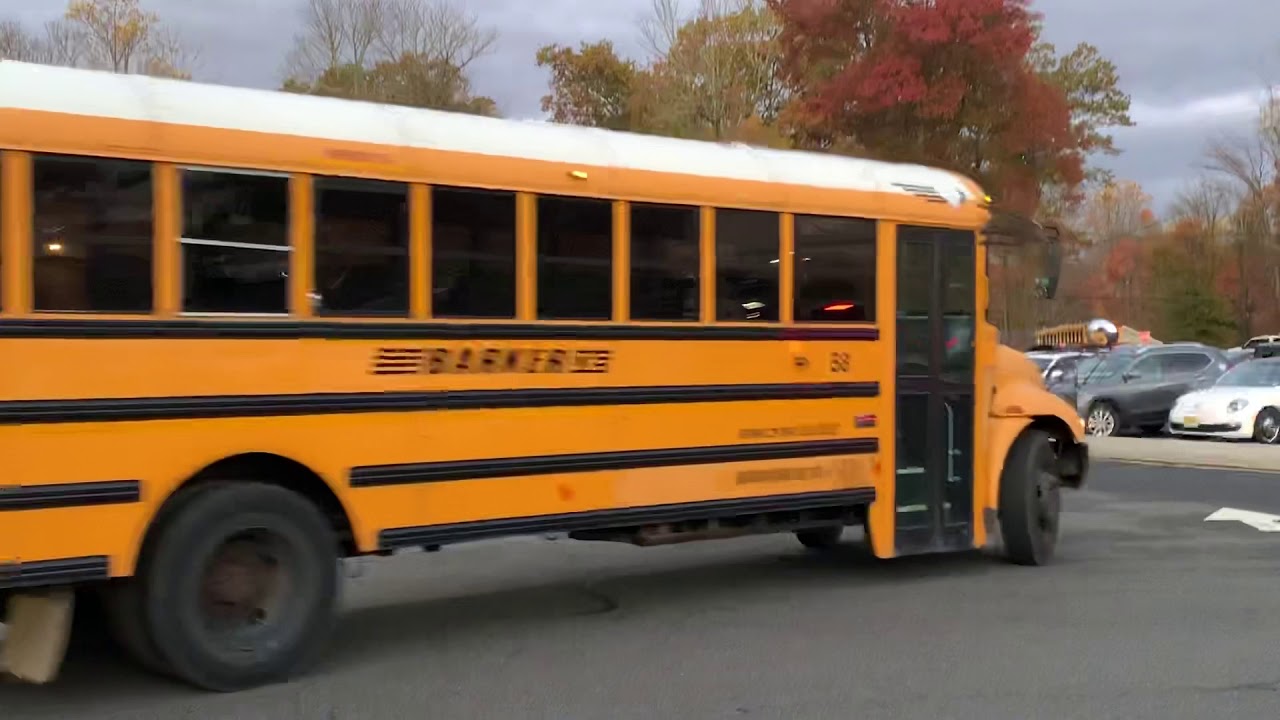 2005 IC CE 300 #58 Departing - YouTube
