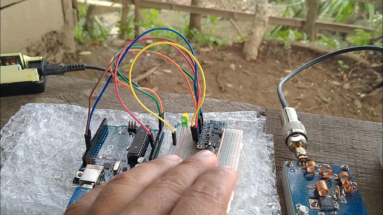 FM TRANSMITTER USING si4713 powered by ardiuno - YouTube